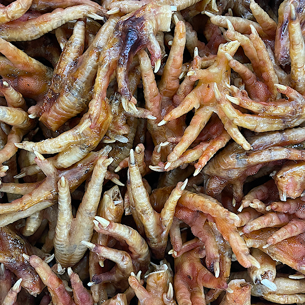 CHICKEN PAWS, DEHYDRATED 0.50 LBS – Mad Butcher Meat Co.
